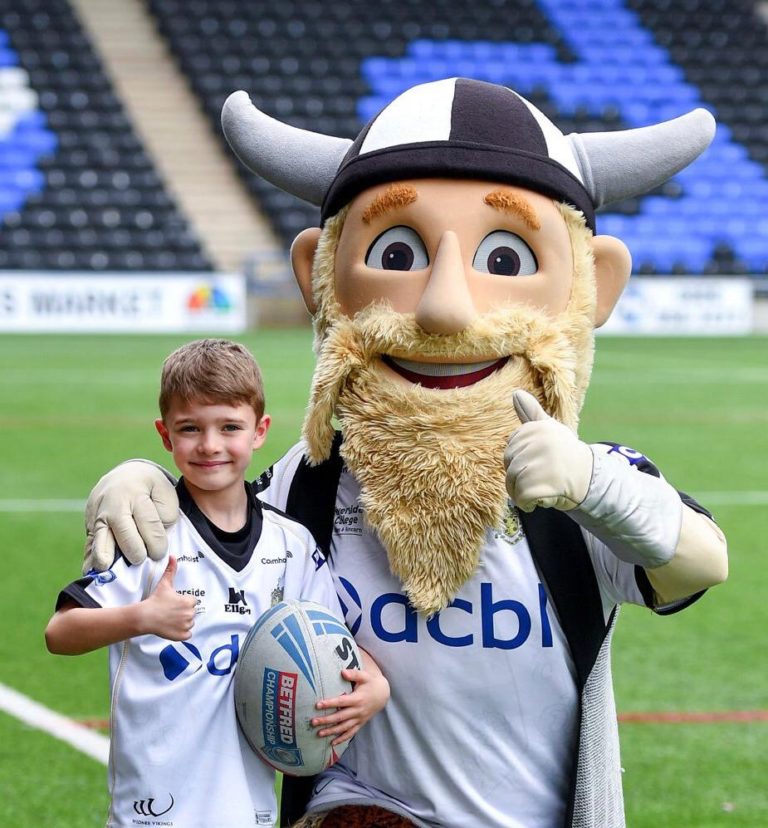 VIKINGS FIRST MASCOT HOSPITALITY PACKAGE OF 2024 - Widnes Vikings